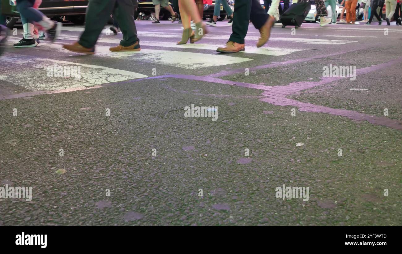 Pedestrians feet on busy street hi-res stock photography and images - Alamy