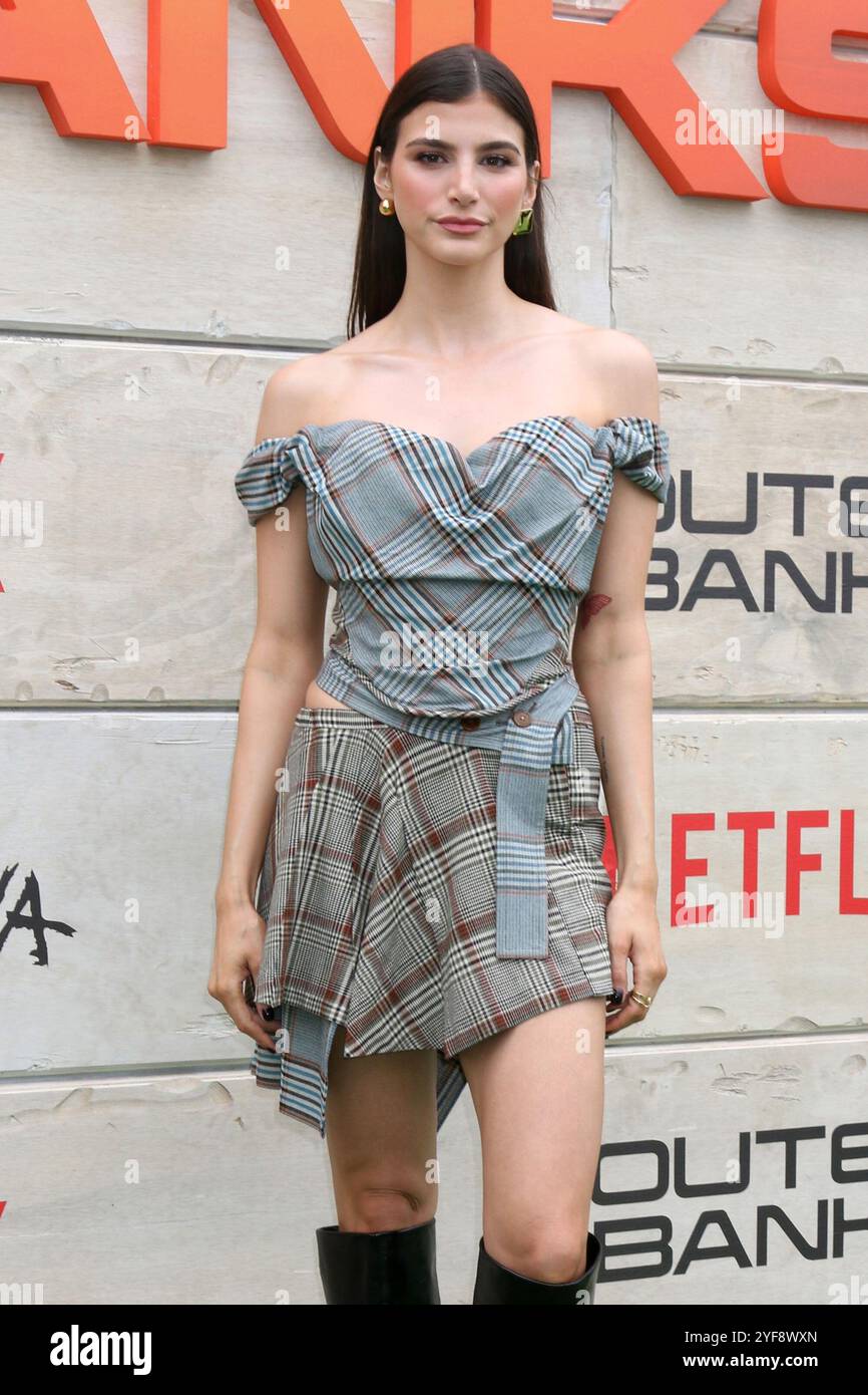 Mia Challis at arrivals for POGUELANDIA Netflix And Outer Banks ...