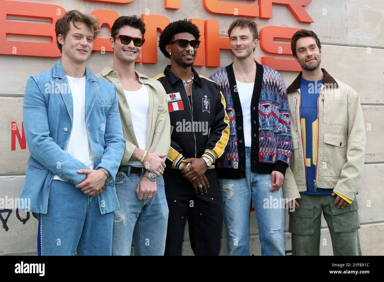 Rudy Pankow, Chase Stokes, Jonathan Daviss, Drew Starkey, Austin North ...