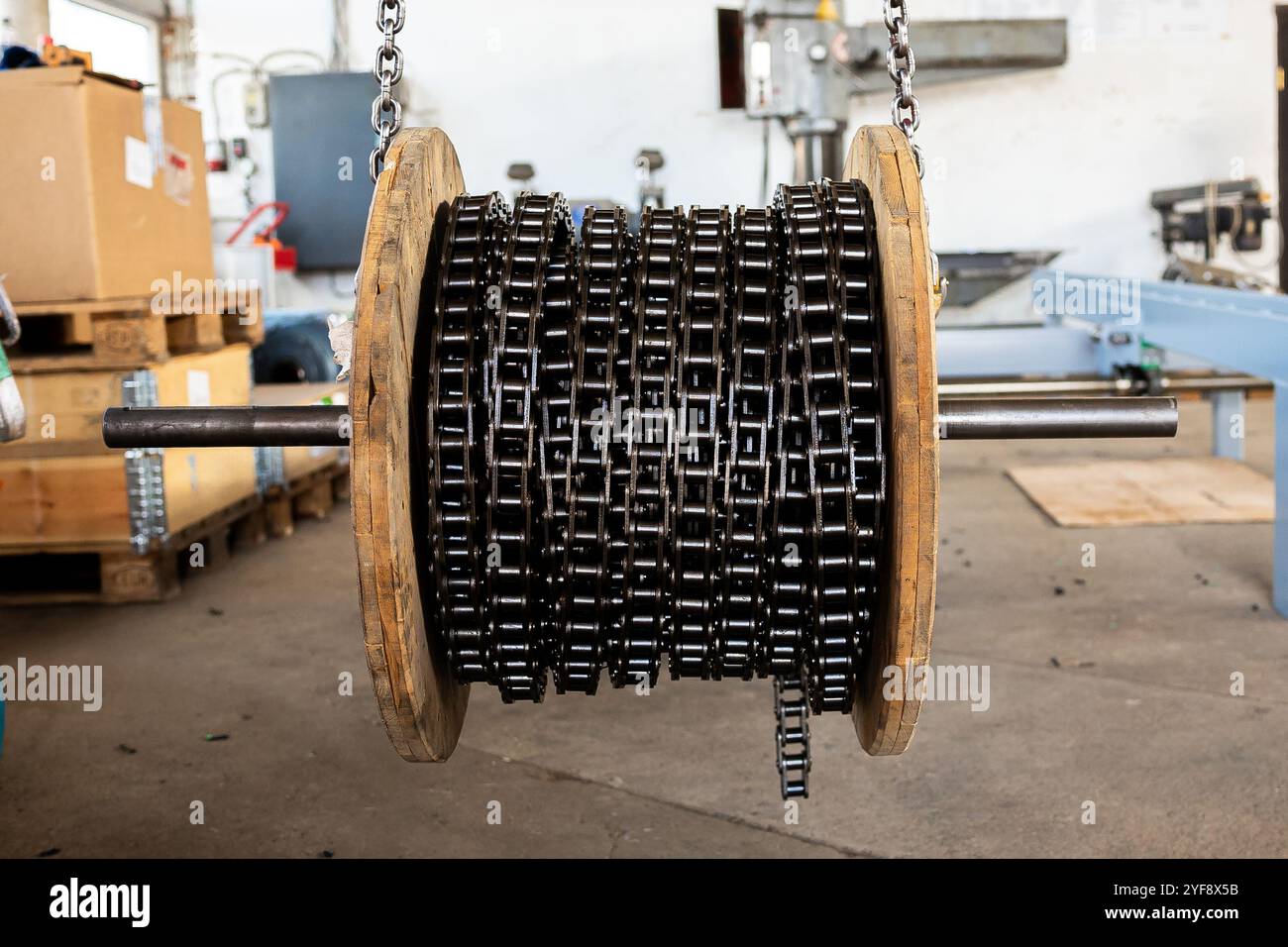 Metal chain roll at factory industrial concept Stock Photo - Alamy
