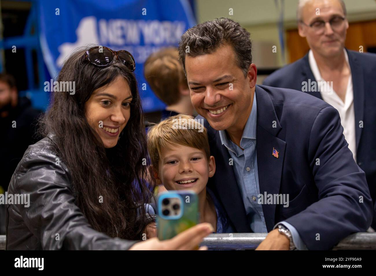 Melville, United States. 02nd Nov, 2024. Supporters take a selfie with ...