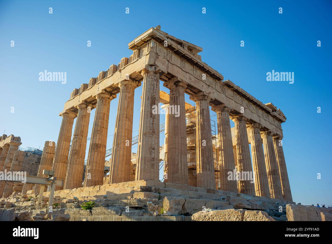 acropolis temple in athens greece *** akropolis-tempel in athen ...