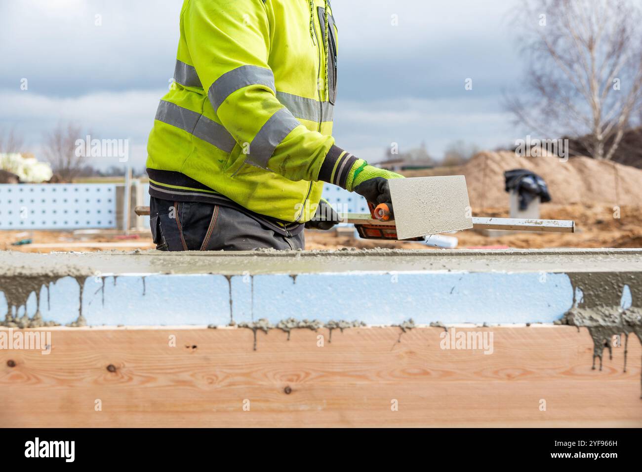 Smooth application hi-res stock photography and images - Alamy