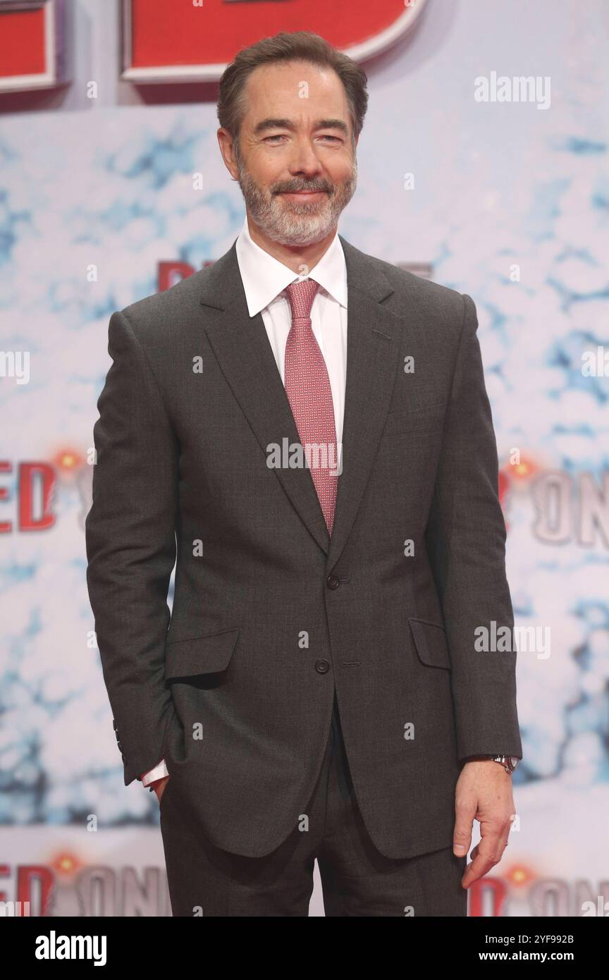 Chris Morgan bei der Premiere des Kinofilms Red One im UCI Luxe. Berlin ...