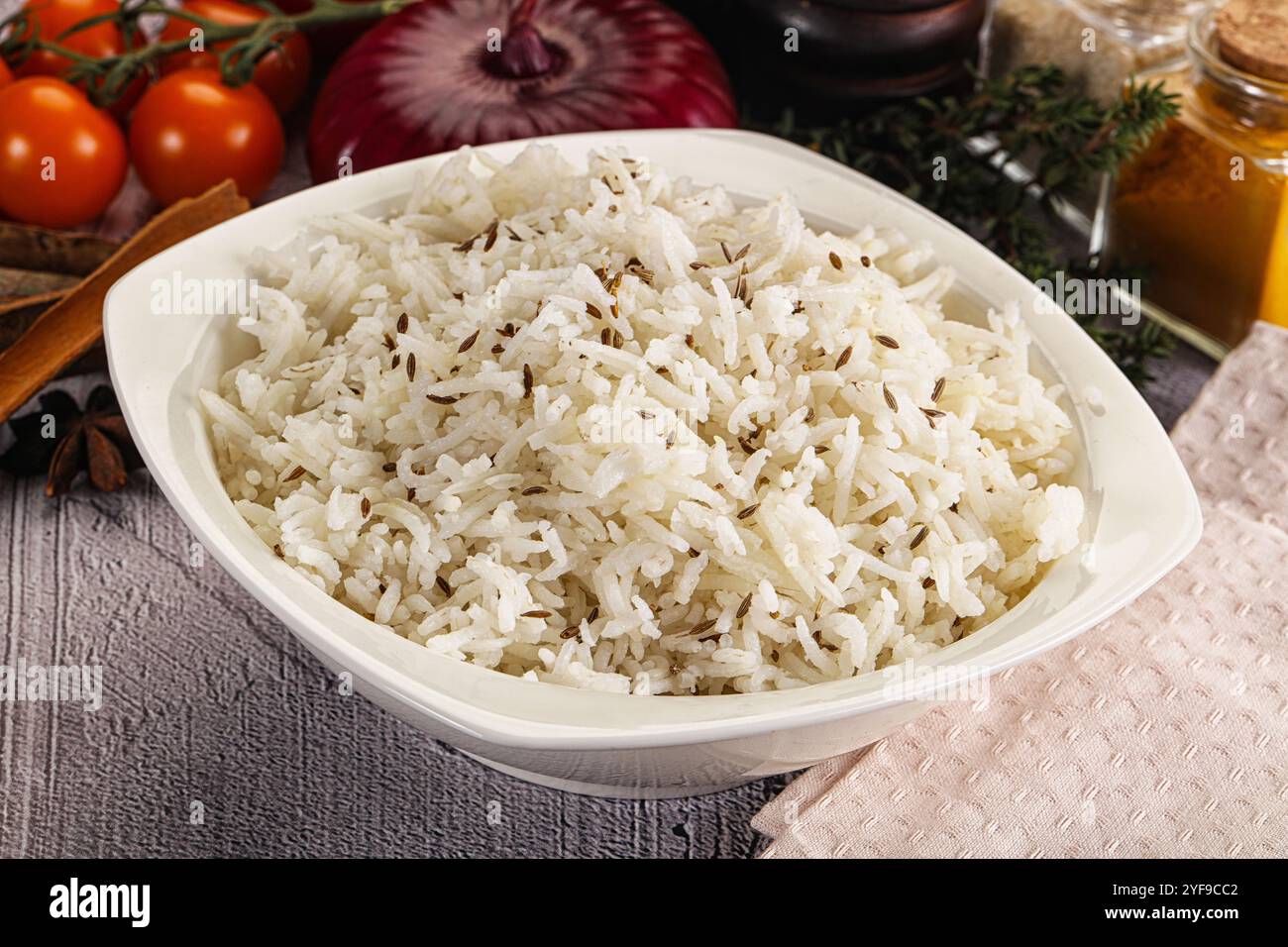 Indian vegan cuisine jeera basmati rice Stock Photo - Alamy