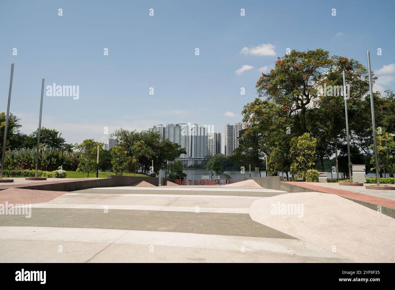 KUALA LUMPUR, MALAYSIA - MARCH 08, 2023: Taman Tasik Metropolitan ...
