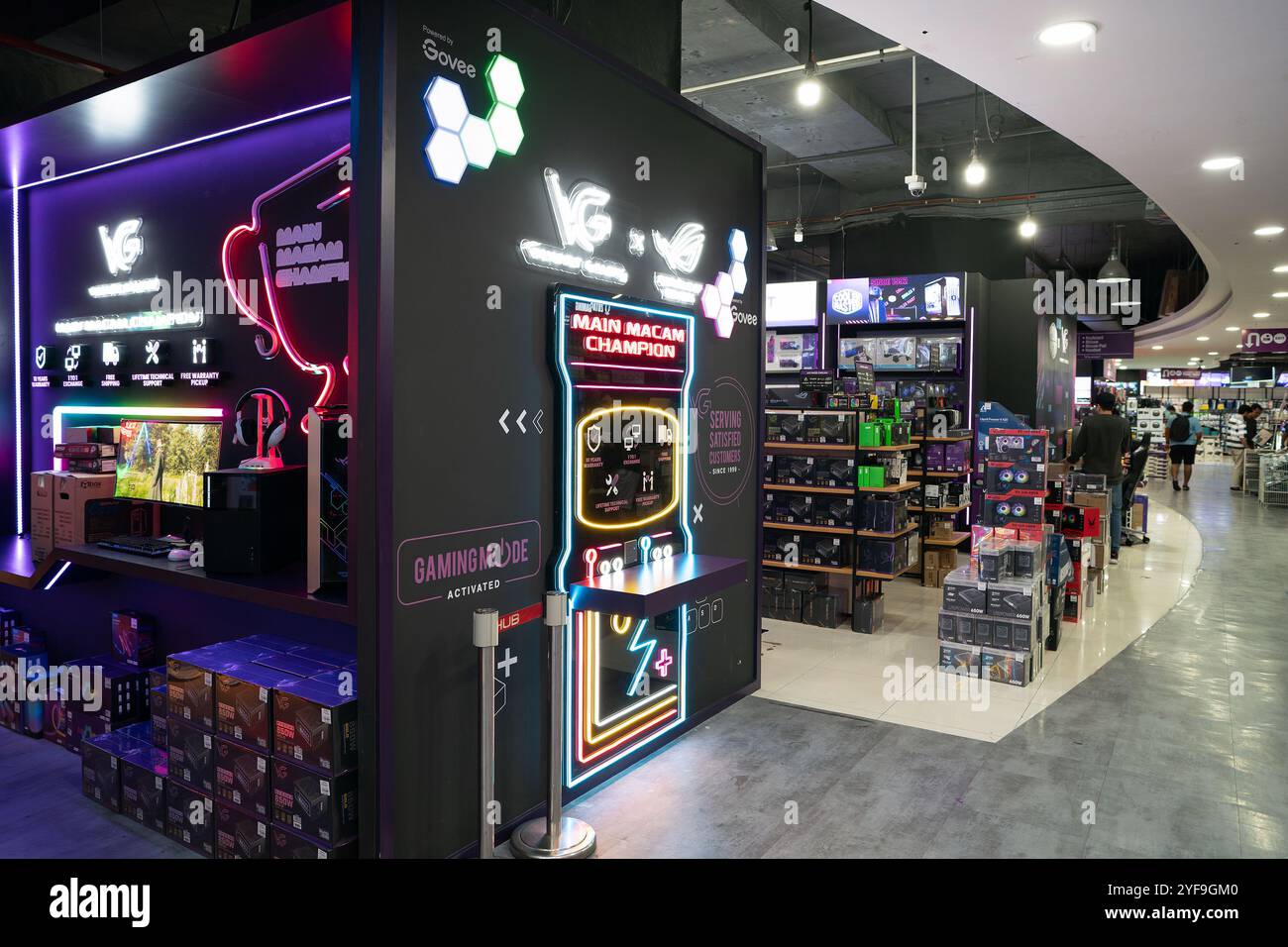 KUALA LUMPUR, MALAYSIA - MARCH 12, 2023: goods on display inside ...