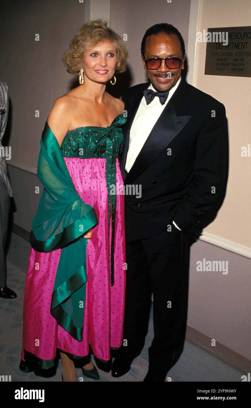 **FILE PHOTO** Quincy Jones Has passed Away. Quincy Jones and Verna ...
