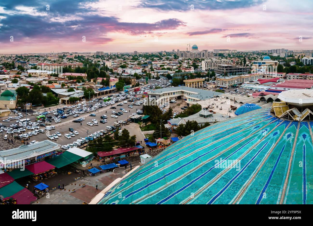 Aerial Panorama view of the Chorsu market in Tashkent, Uzbekistan Stock ...