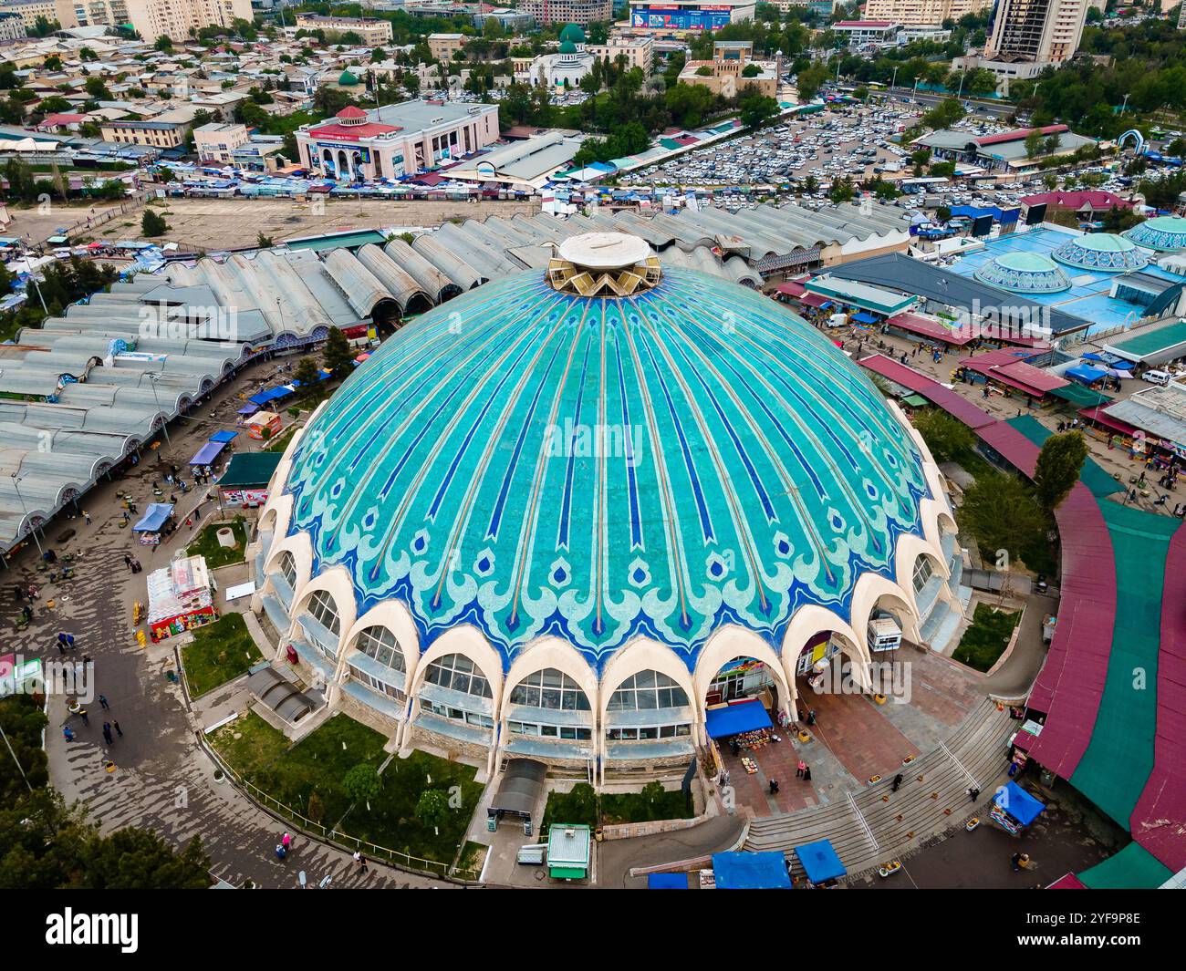 Tashkent, Uzbekistan Aerial view of the Chorsu market Stock Photo - Alamy