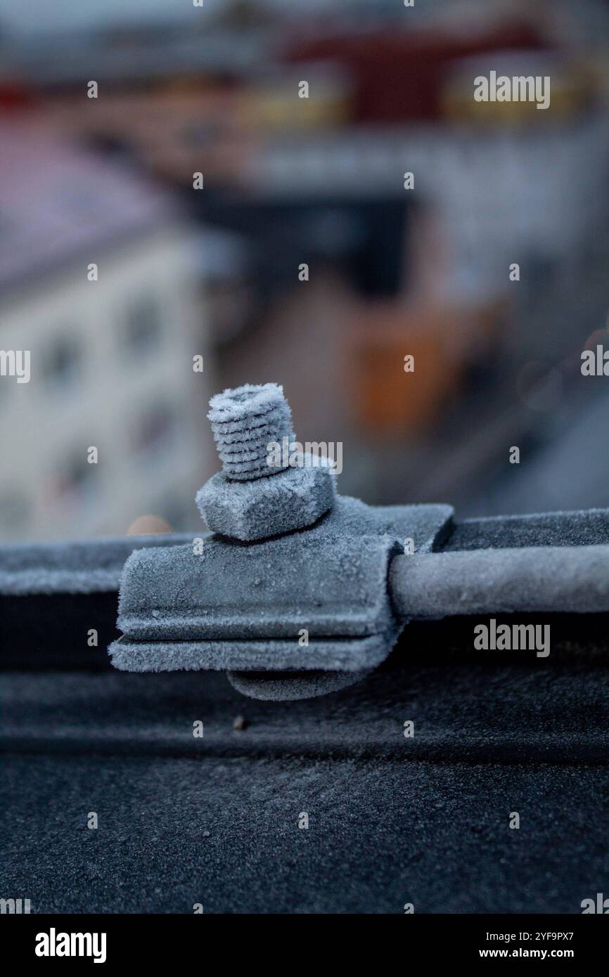 Gefrierpunkt von wasser hi-res stock photography and images - Alamy