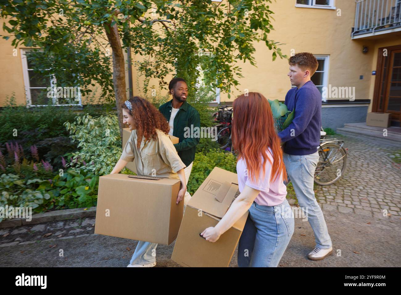 Multiracial neighbors hi-res stock photography and images - Alamy