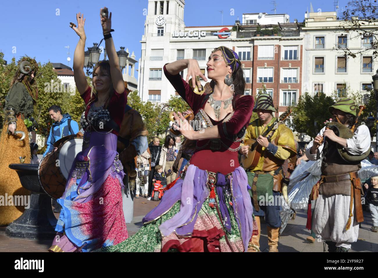 Logroño, La Rioja, Spain. 3th noveber 2024.Medieval street performers ...