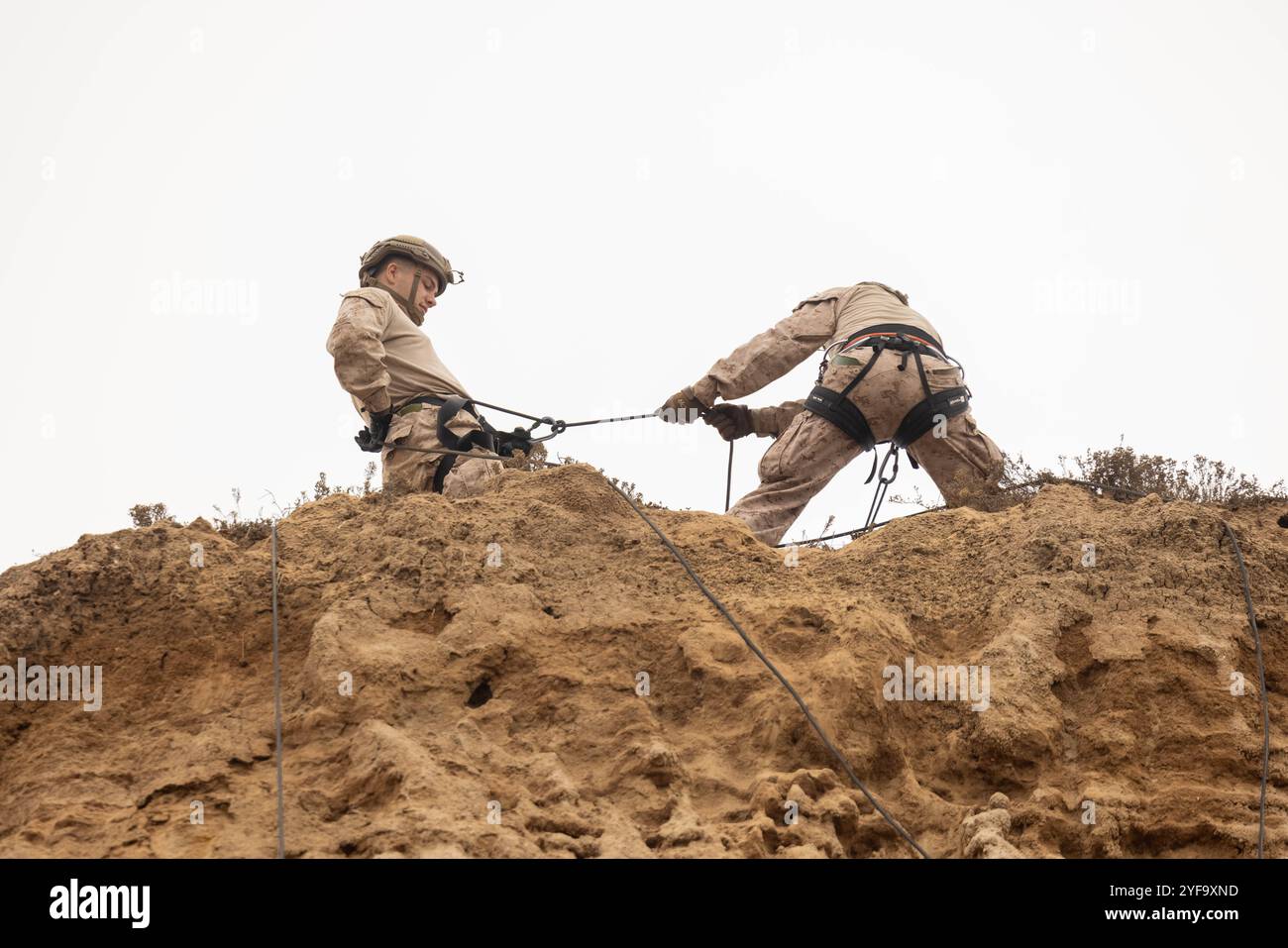 U.S. Marines with Mobility Assault Company, 1st Combat Engineer ...