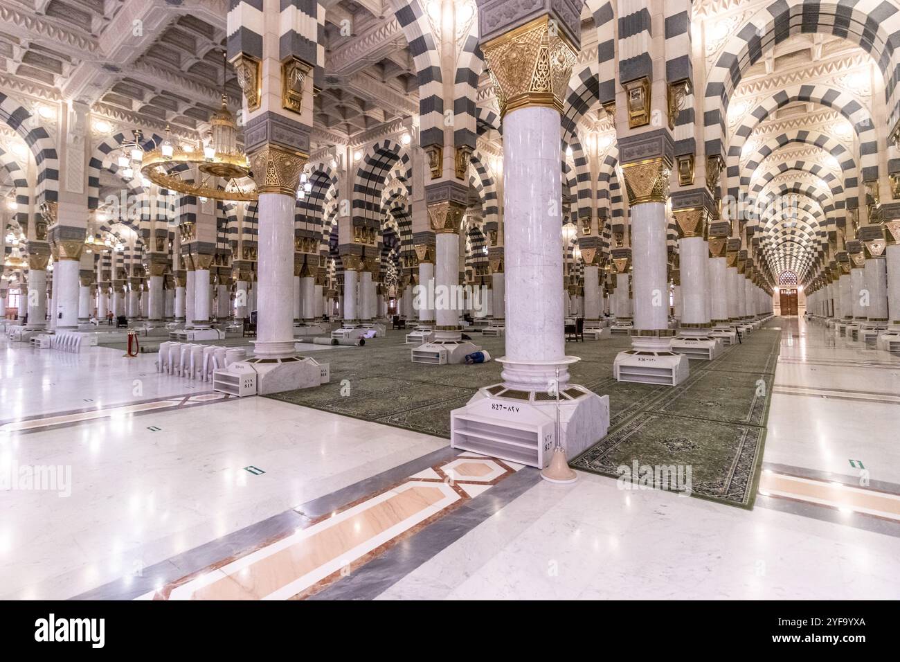 MEDINA, SAUDI ARABIA - NOVEMBER 13, 2021: Interior of the Prophet's ...