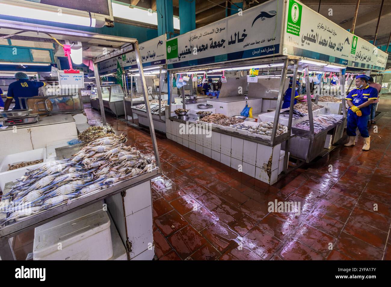 JEDDAH, SAUDI ARABIA - NOVEMBER 15, 2021: Stalls in the Central Fish ...
