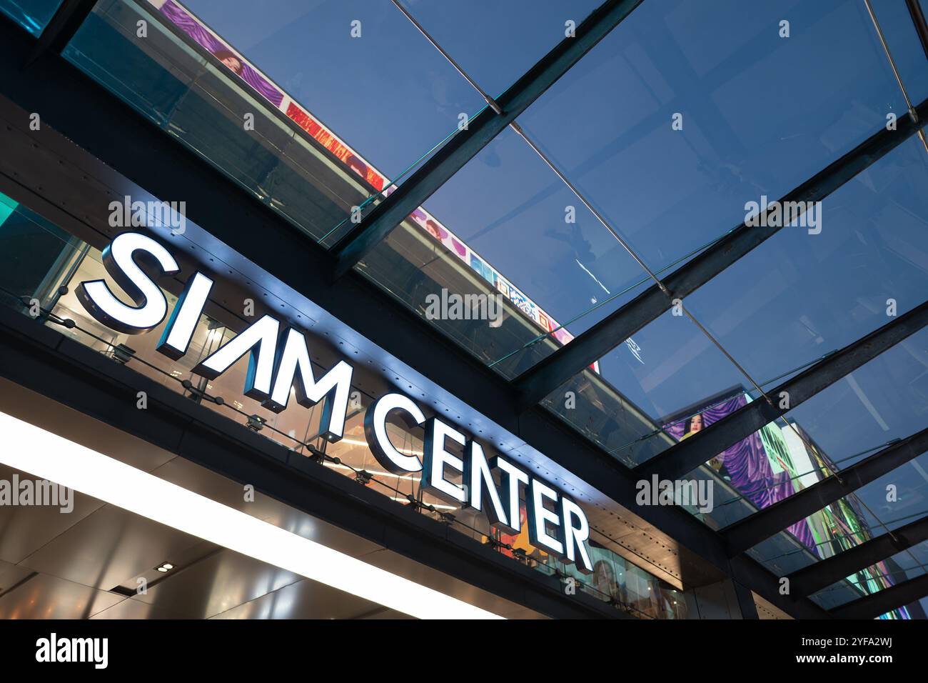 BANGKOK, THAILAND - OCTOBER 27, 2023: Siam Center shopping center in Bangkok at nighttime Stock ...