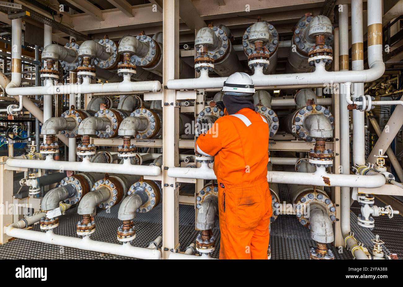 Oil worker on an offshore oil rig in the north sea Stock Photo - Alamy