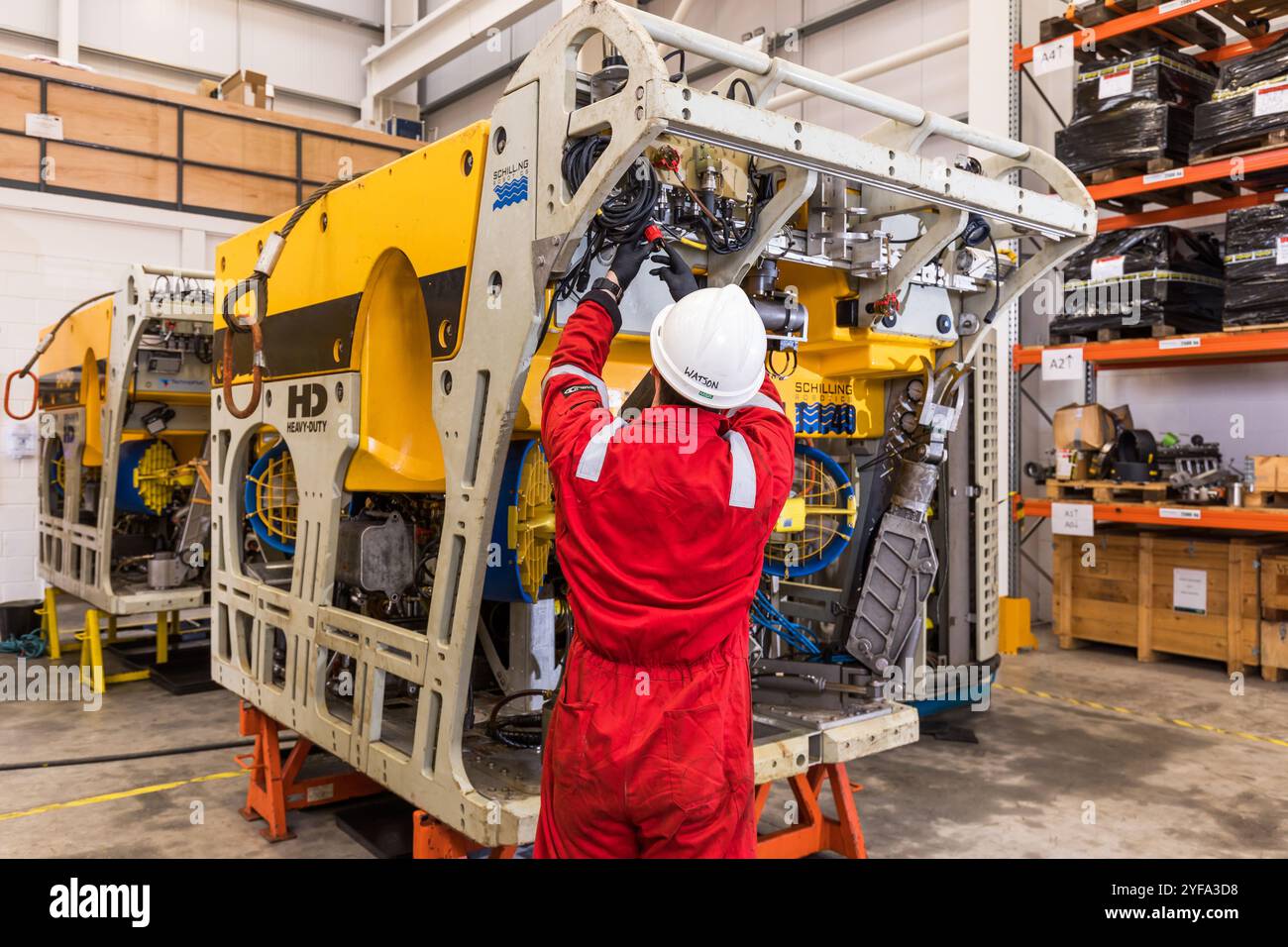Vehicle technician hi-res stock photography and images - Alamy