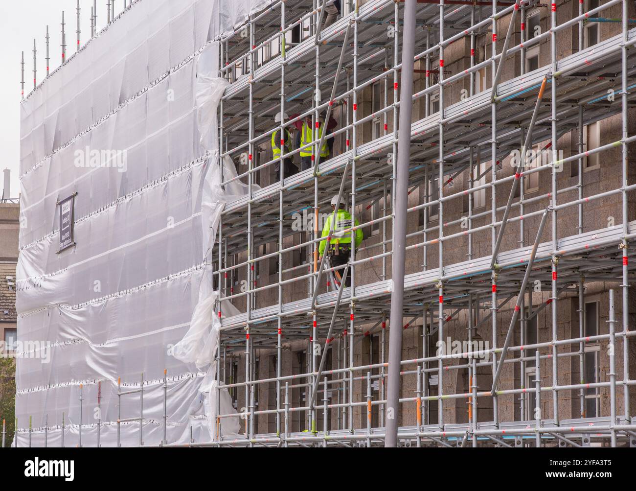 Scaffolding on a building site Stock Photo - Alamy
