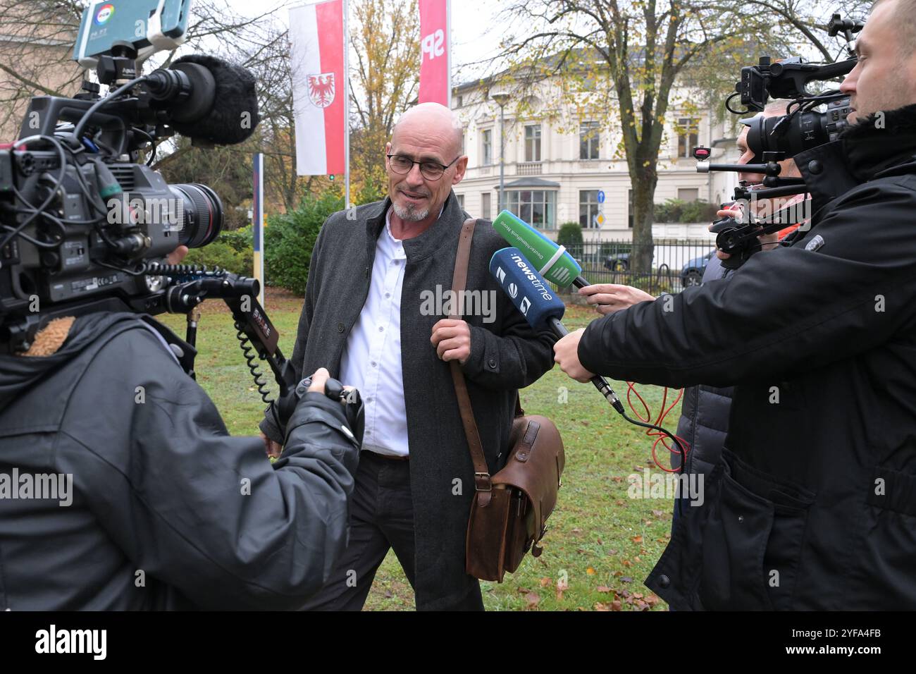 Olaf hildebrandt hi-res stock photography and images - Alamy