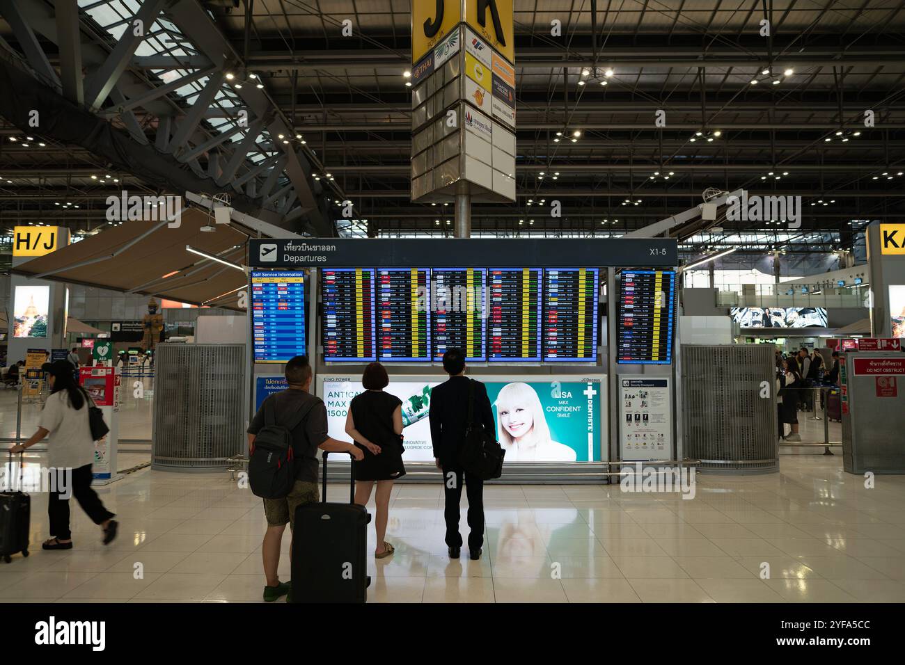 BANGKOK, THAILAND - OCTOBER 28, 2023: digital flight information ...