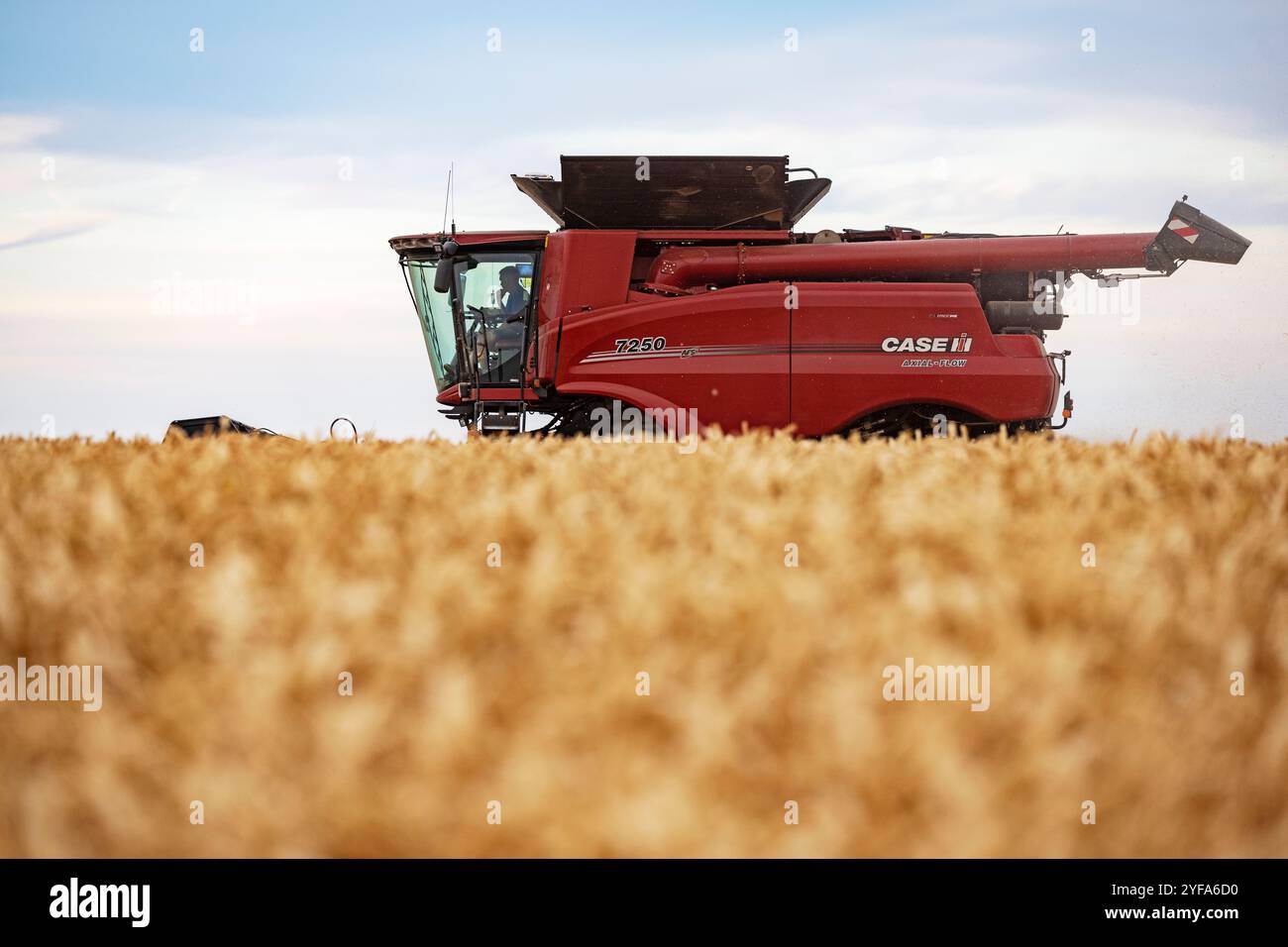 Case 7250 axial flow combine harvester hi-res stock photography and ...