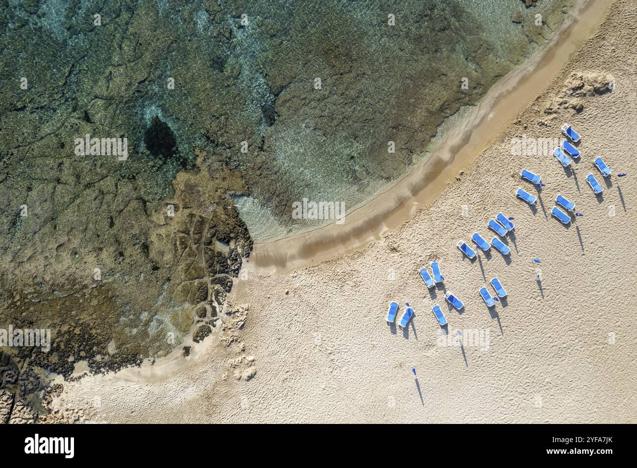 Sea bottom drone view hi-res stock photography and images - Alamy