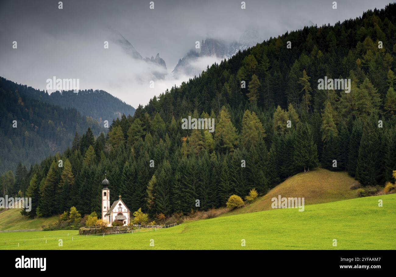 The small and beautiful church of Saint John, Ranui, Chiesetta di san ...