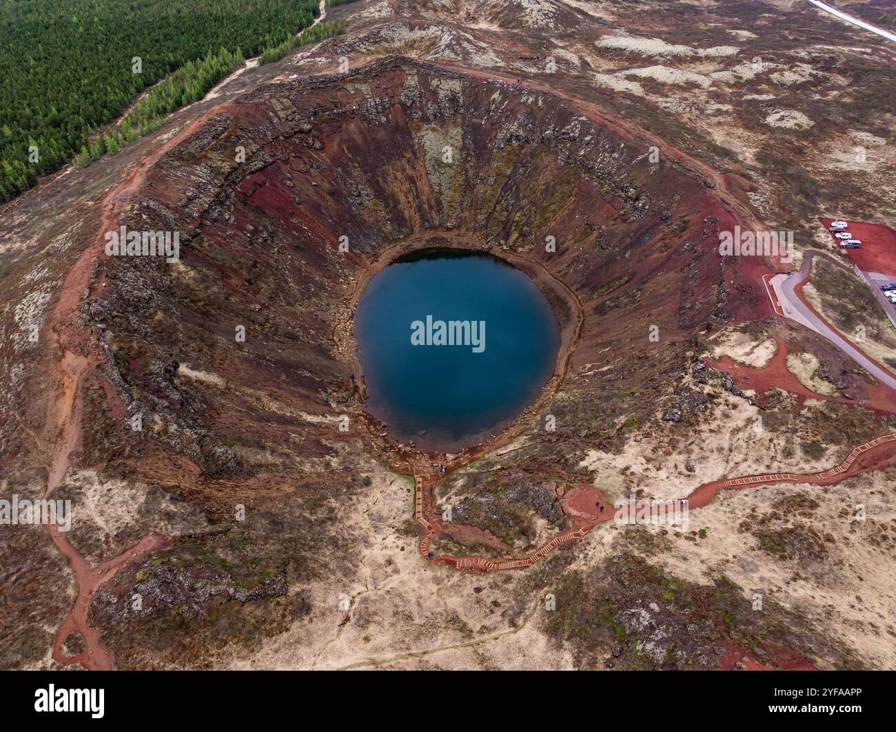 Aerial circle view brown lake hi-res stock photography and images - Alamy