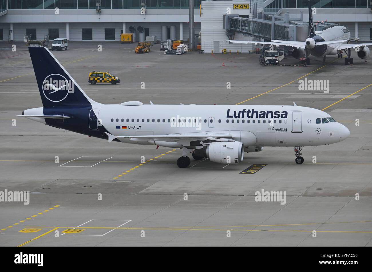 Flughafen München, Franz Josef Strauss, IATA-Code MUC. Foto: Lufthansa ...
