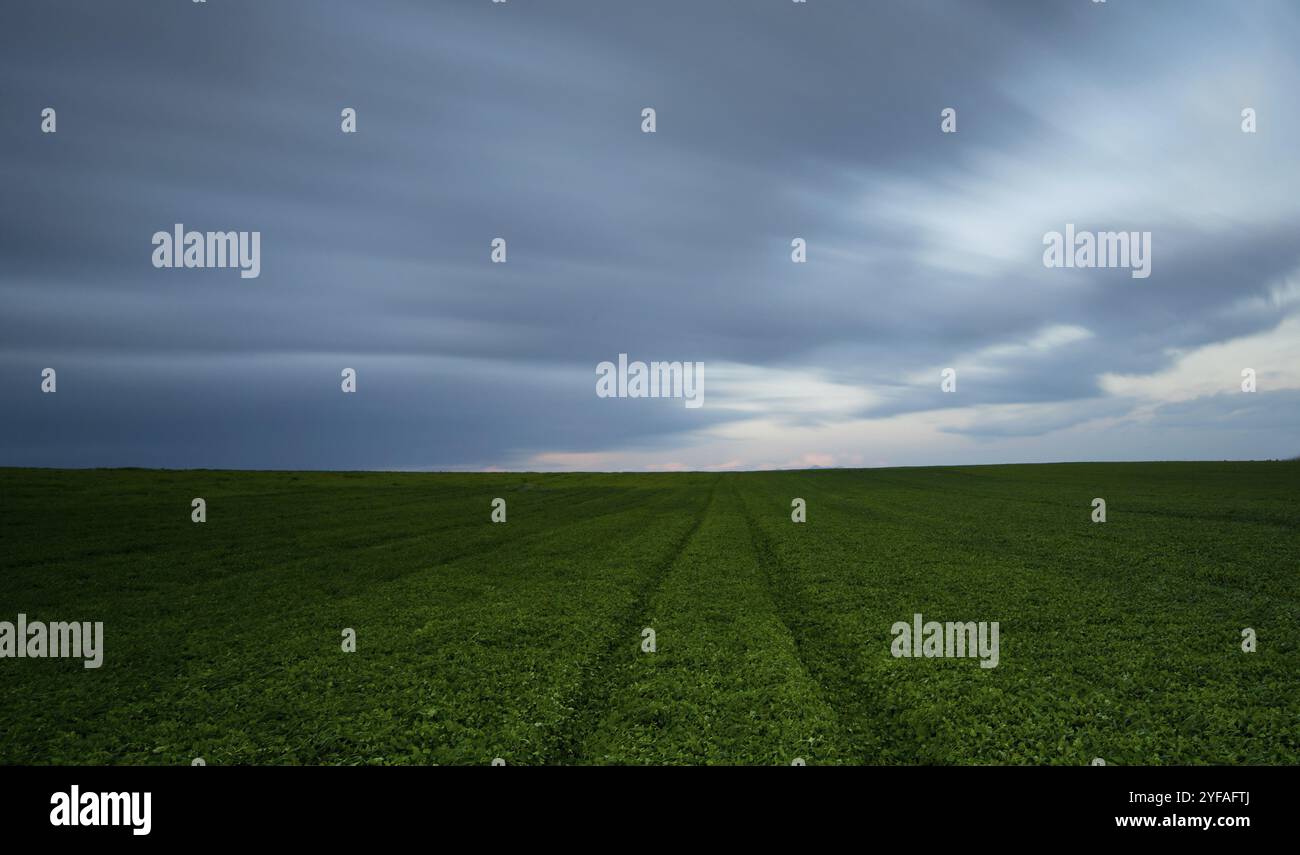 Moving clouds long exposure hi-res stock photography and images - Alamy