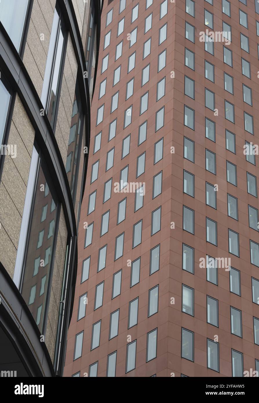 Architectural detail of a modern glass skyscraper buildings Stock Photo ...