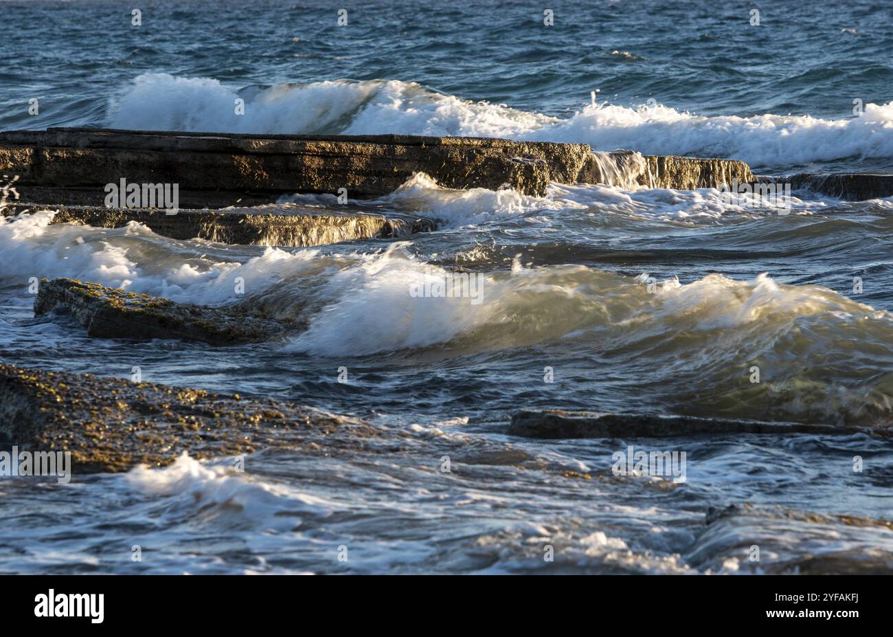 On shore winds hi-res stock photography and images - Alamy