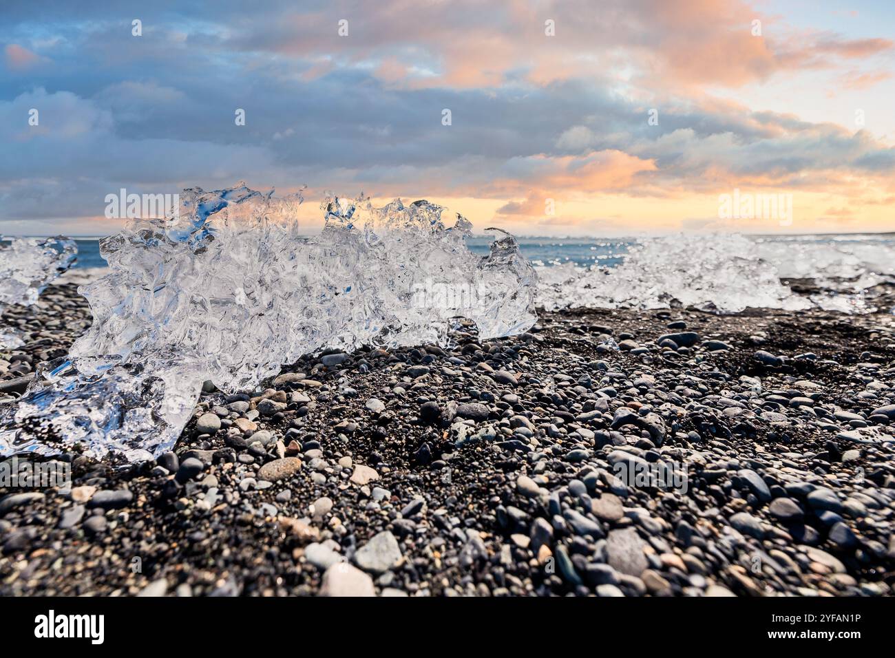 Diamond Beach - The most popular tourist destination in Iceland ...