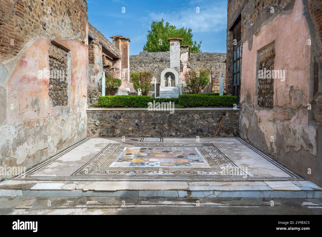 House of Marcus Lucretius (Casa delle Suonatrici), Archaeological area ...