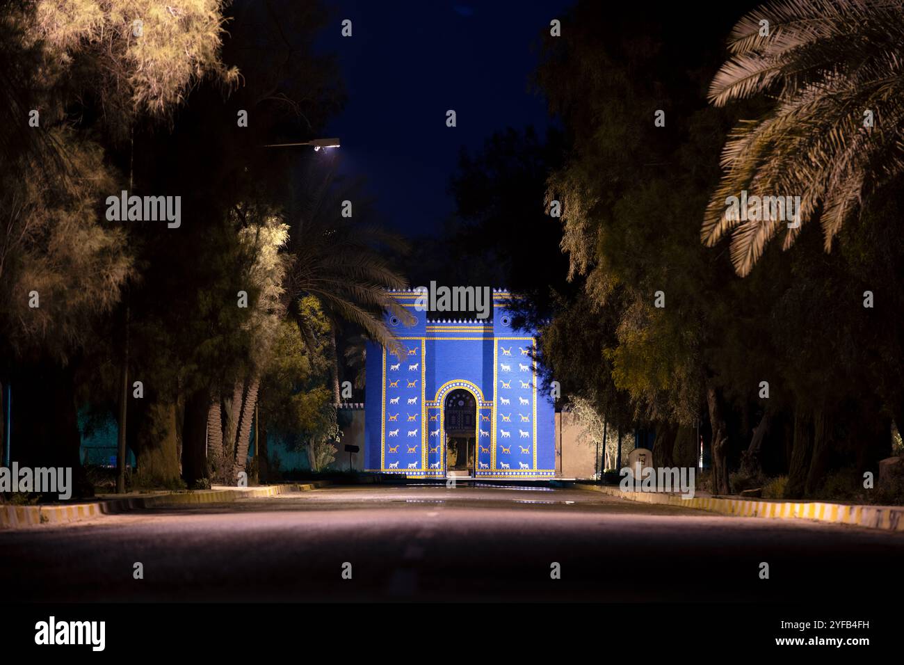 The Ishtar Gate replica in Hillah, Babel Province, Iraq Stock Photo - Alamy