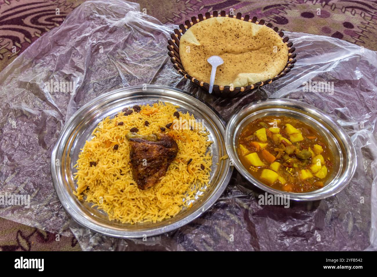 Plov restaurant hi-res stock photography and images - Alamy