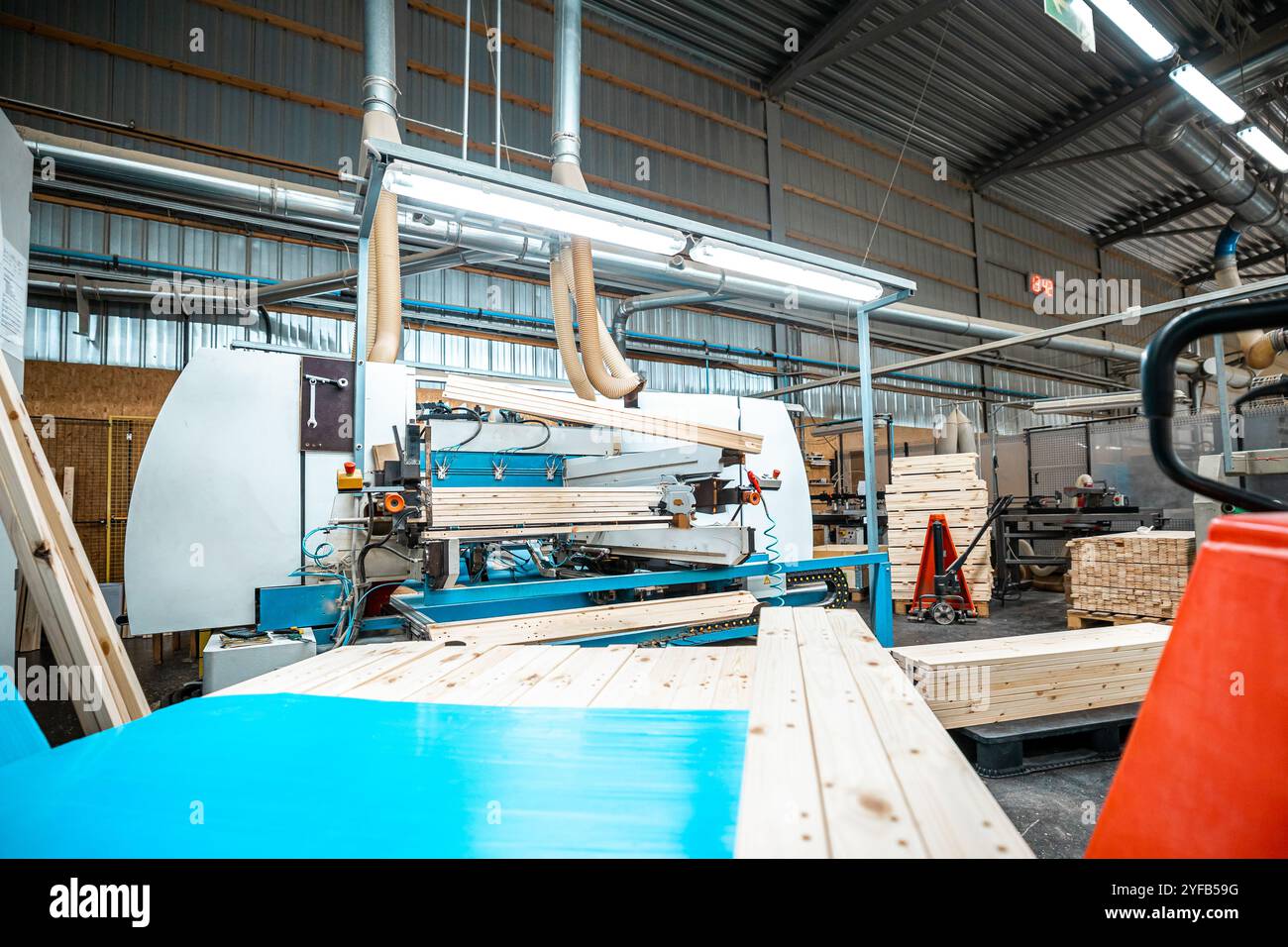 Woodmaterials hi-res stock photography and images - Alamy