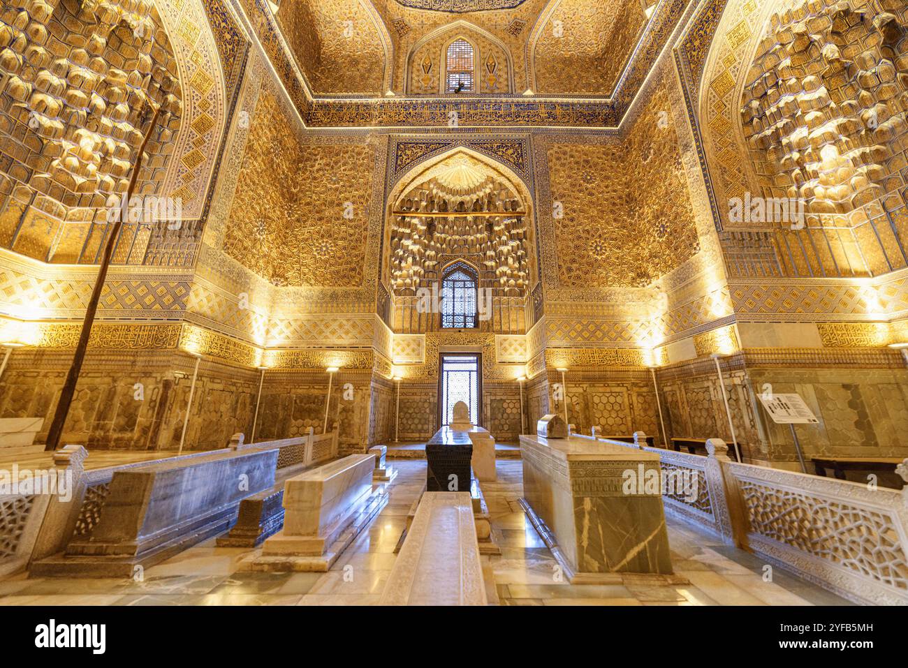 Inside view of the Gur-e-Amir (Guri Amir), Samarkand, Uzbekistan Stock ...