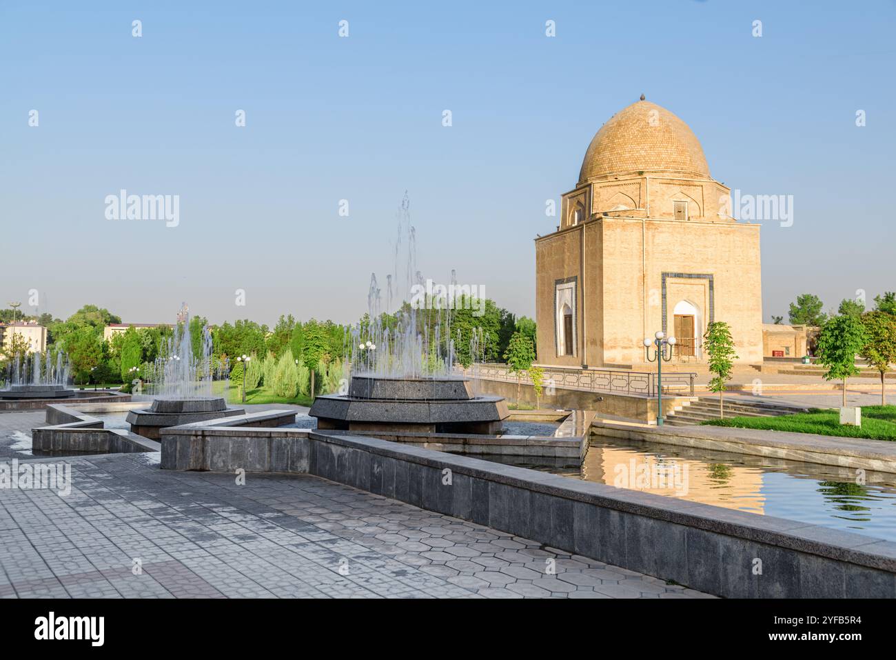 Persian architecture samarkand hi-res stock photography and images - Alamy