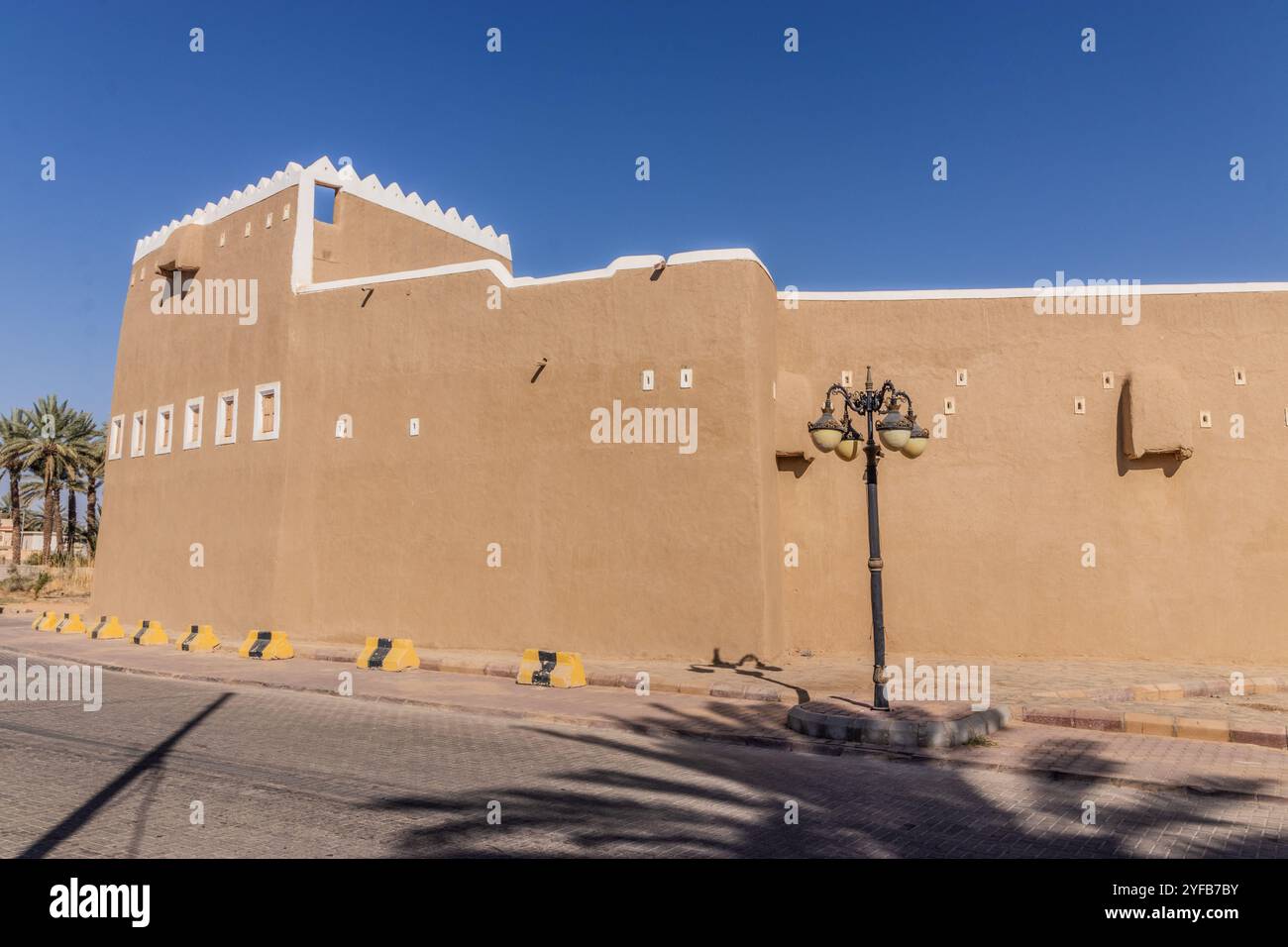 Fort (Ibn Rumman Palace) in Tayma, Saudi Arabia Stock Photo - Alamy