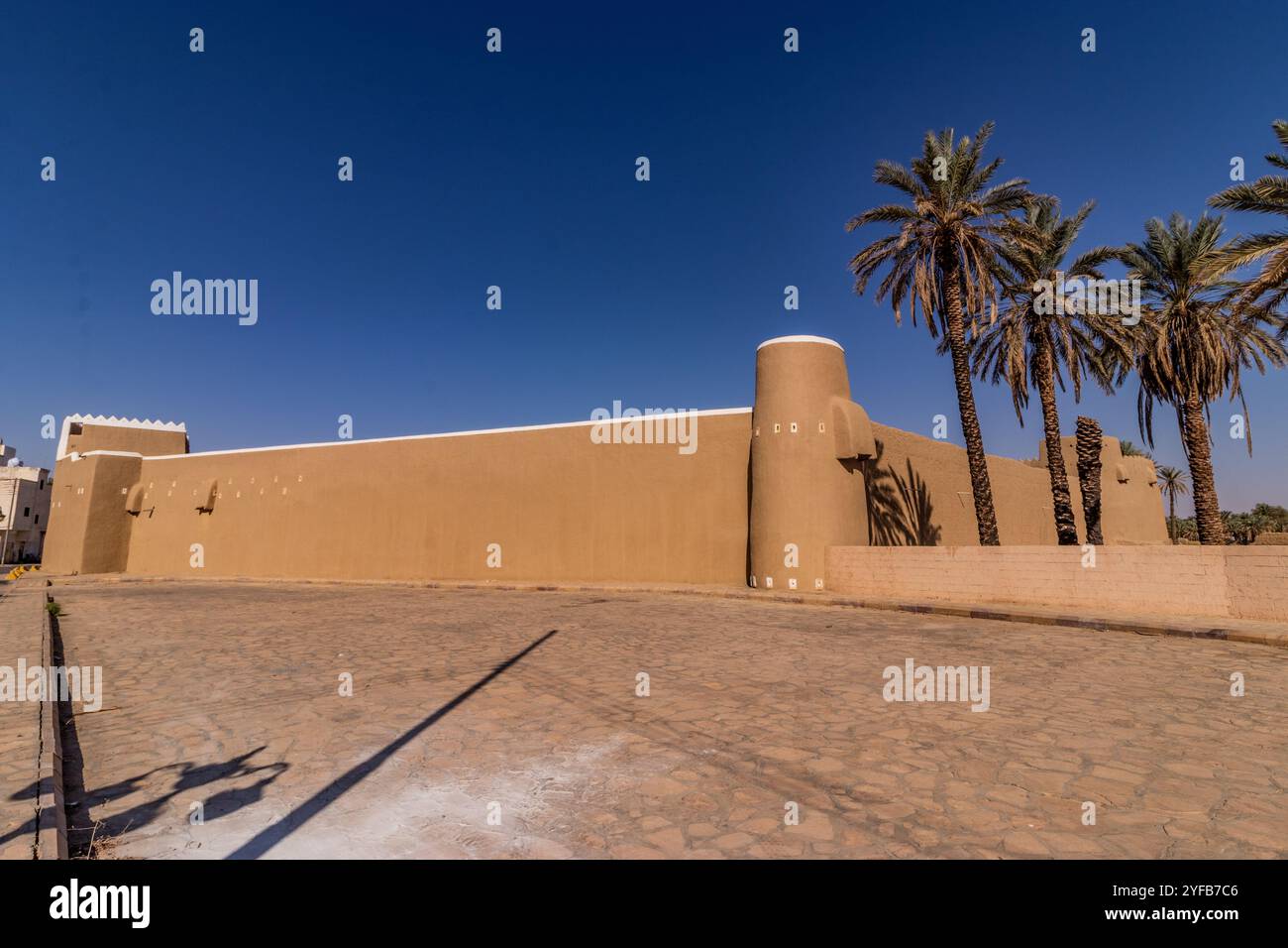Fort (Ibn Rumman Palace) in Tayma, Saudi Arabia Stock Photo - Alamy