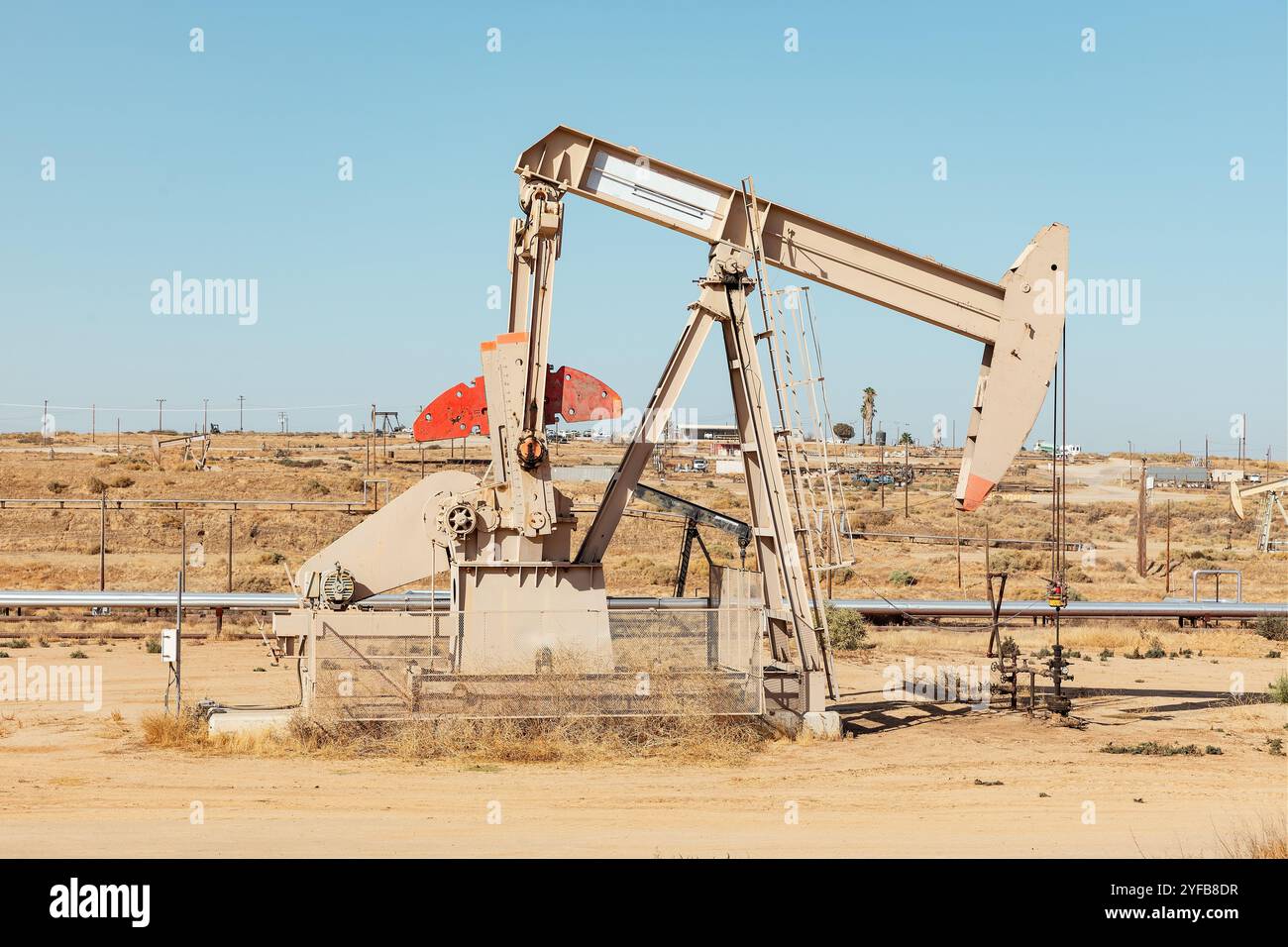 Refinery, oil and natural gas extraction, drilling pumps Stock Photo ...
