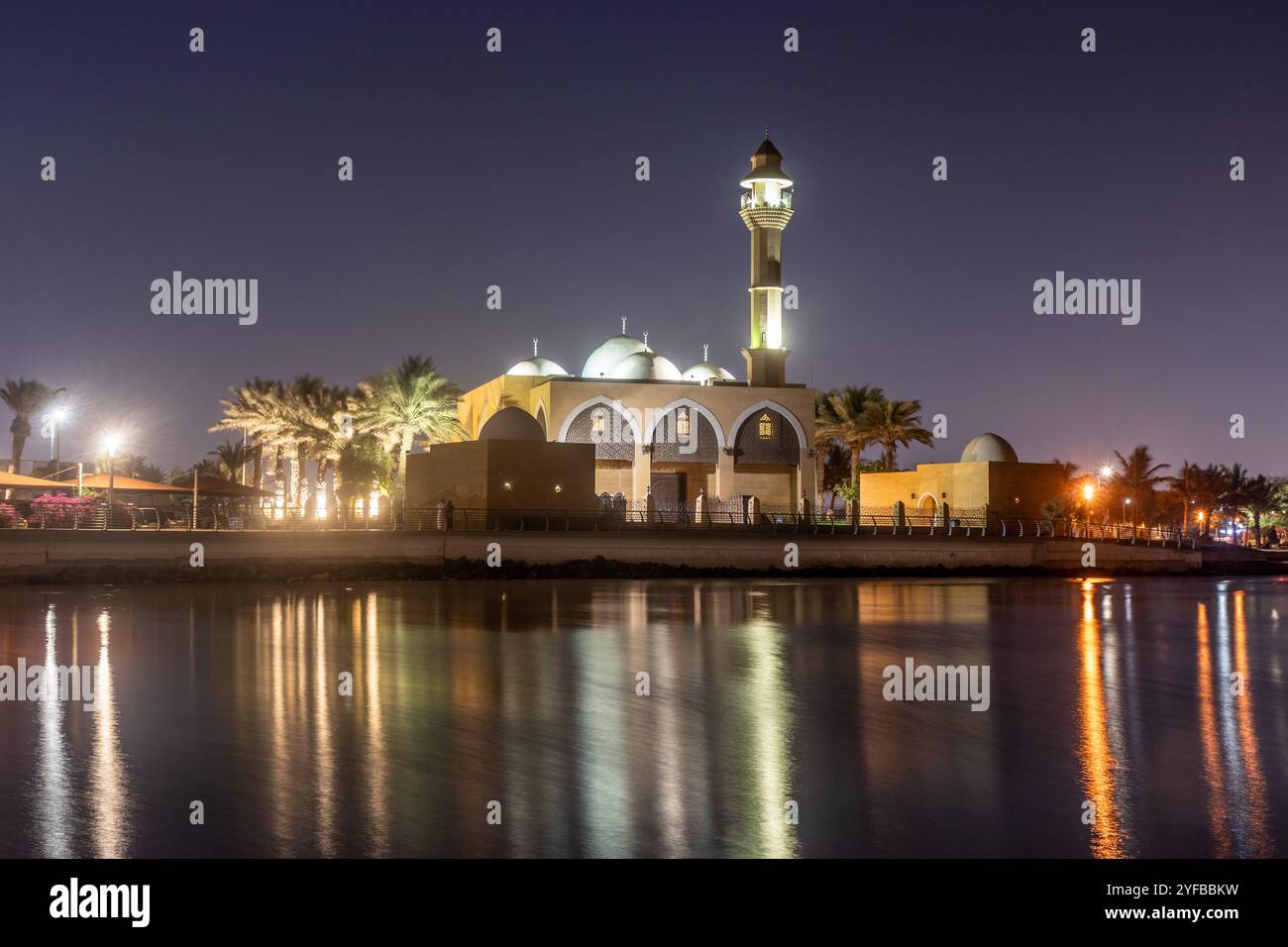 Abdul Qadir Faqih Mosque at corniche promenade in Jeddah, Saudi Arabia ...