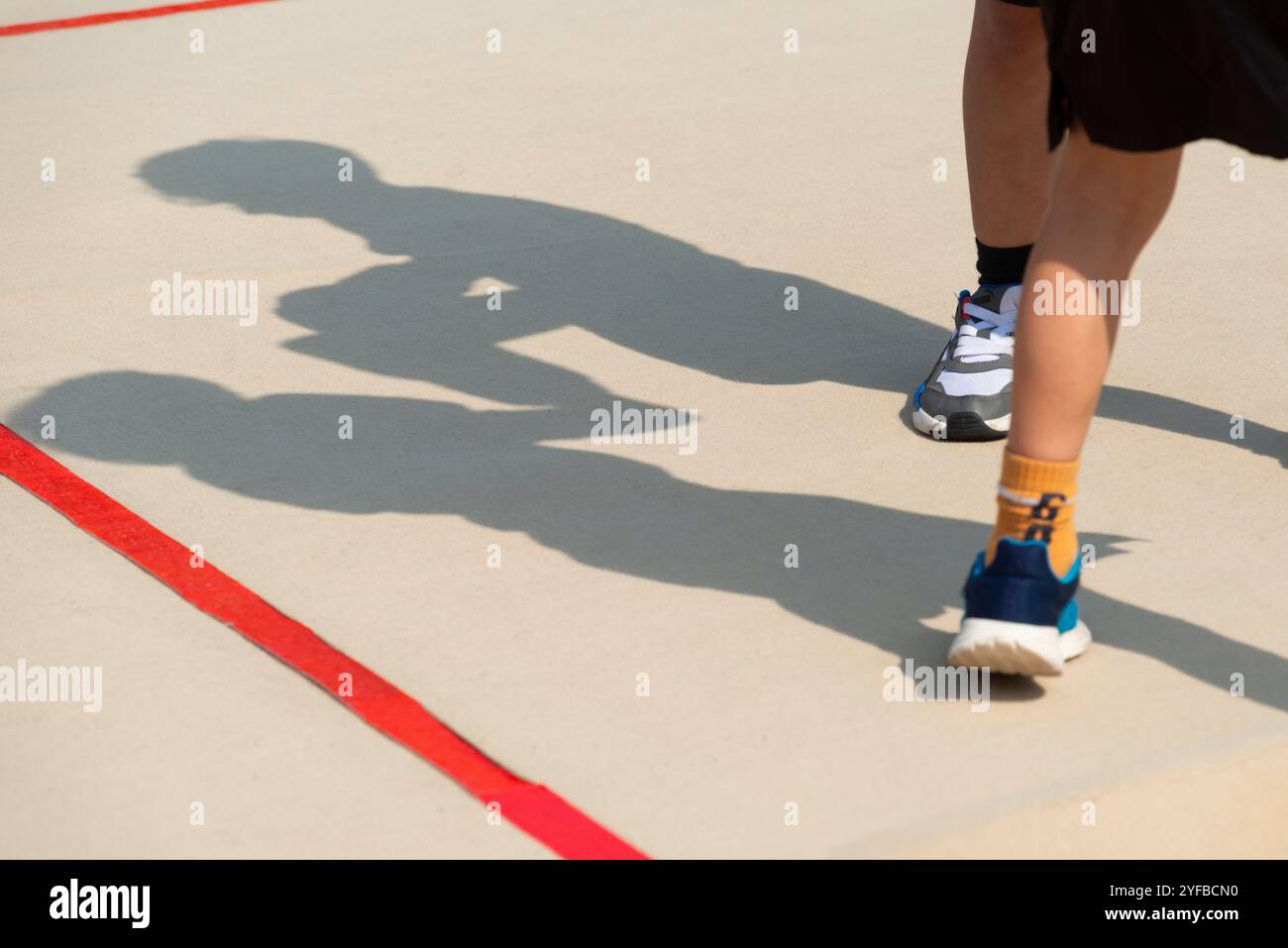 Boxer young man in gloves hi-res stock photography and images - Alamy