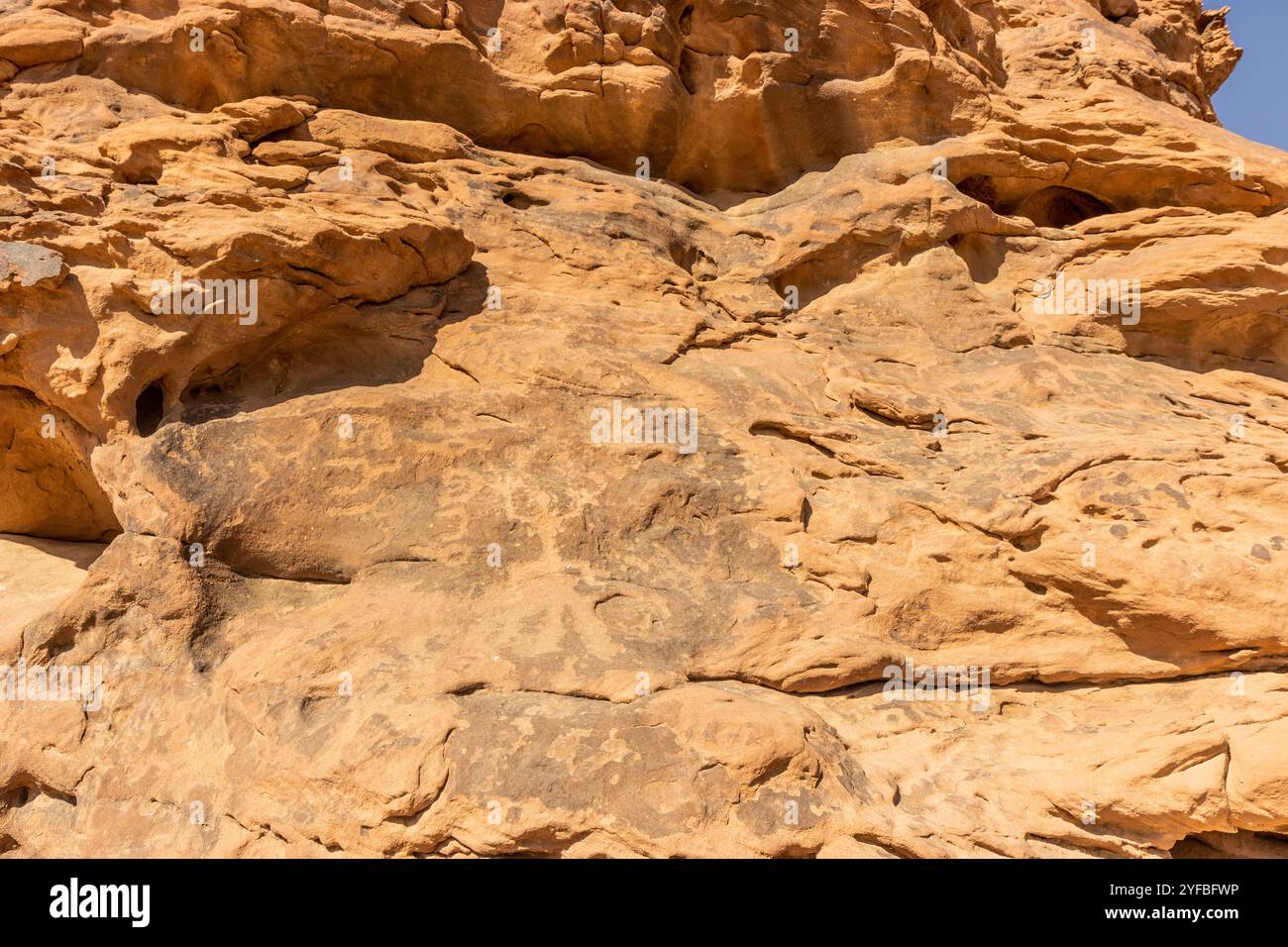Rock art (petroglyphs) in Jubbah, Saudi Arabia Stock Photo - Alamy