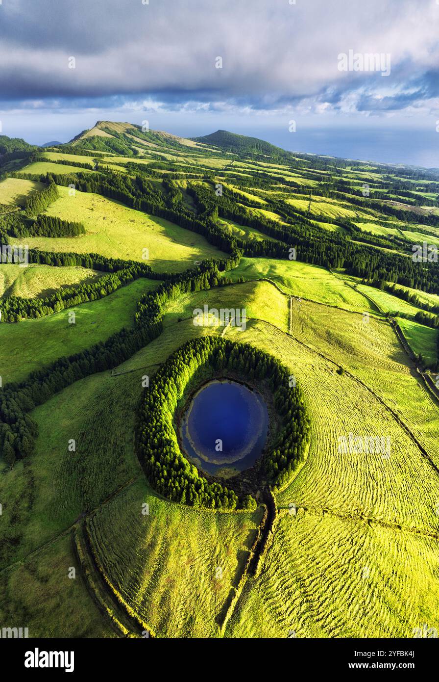 Scenic Look like Eye Lake landscape - Lagoa de Pau Pique, Sao Miguel ...