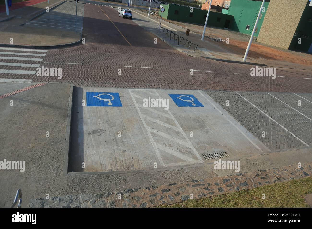 salvador, bahia, brazil - november 1, 2024: markings on the asphalt ...