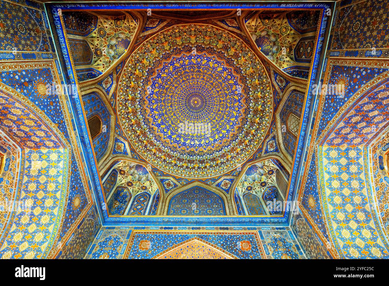 Amazing interior of the Tilla-Kori (Gold-Covered) mosque. The delicate ...